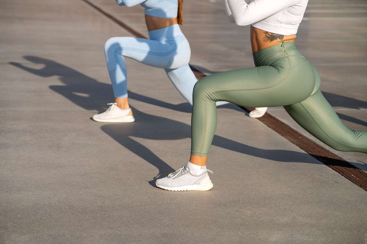 Tights vs. Leggings: Understanding the Key Differences – DIANA